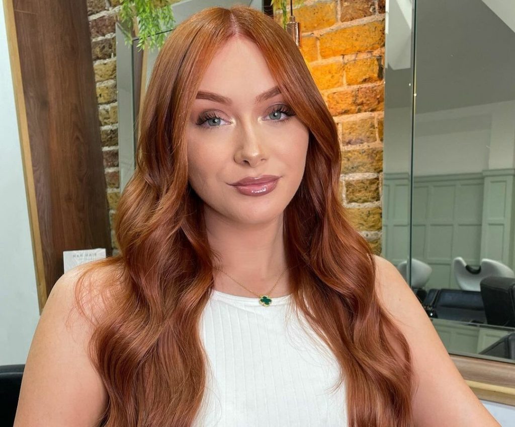 Elz the Witch Age, Wikipedia, Height, Husband, Boyfriend, Family ...