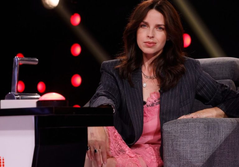 Lydia Bouchard Age, Wikipedia, Height, Husband, Boyfriend, Family ...