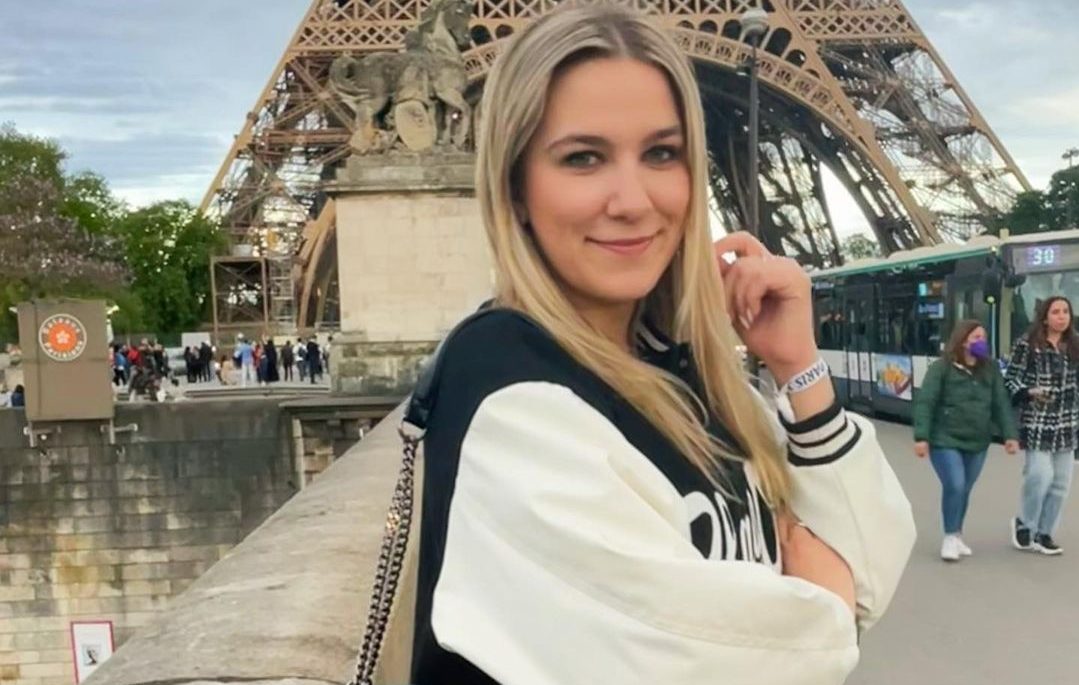 Victoria Charlton Age, Wikipedia, Height, Husband, Boyfriend, Family, Biography, Net Worth