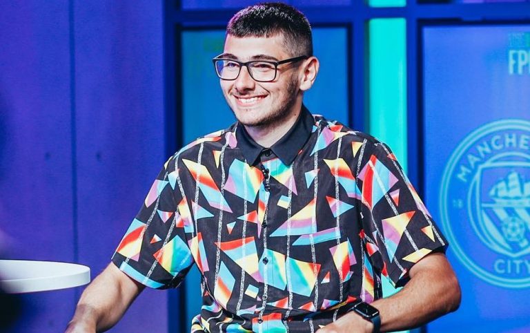 Danny Aarons Age, Wiki, Height, Wife, Girlfriend, Family, Biography ...