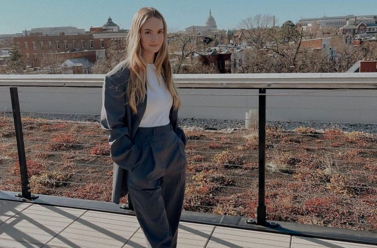 Kaylee McGhee White Age, Wikipedia, Height, Husband, Boyfriend, Family ...