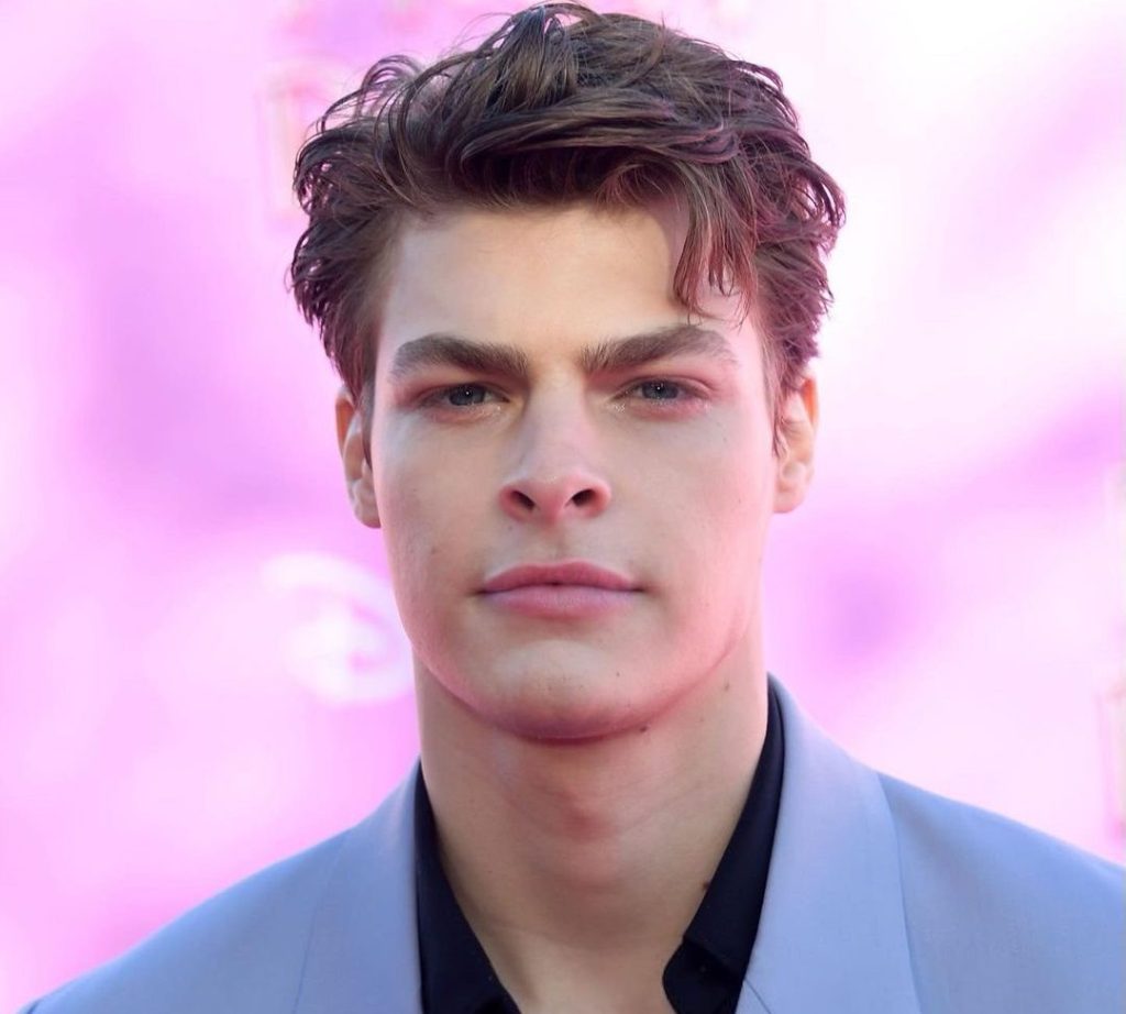 Blake Draper Age, Wiki, Height, Wife, Girlfriend, Family, Biography ...